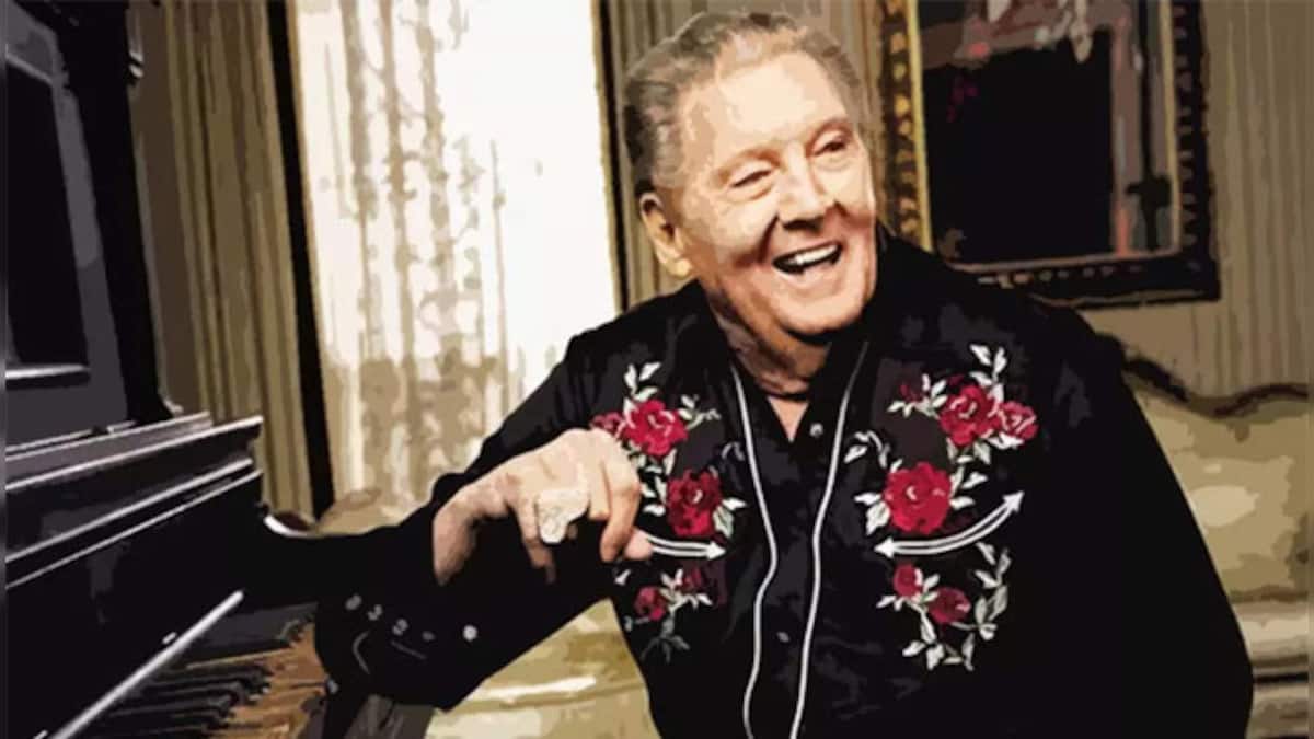 The outrageous rock 'n' roll star Jerry Lee Lewis passes away at 87 ...