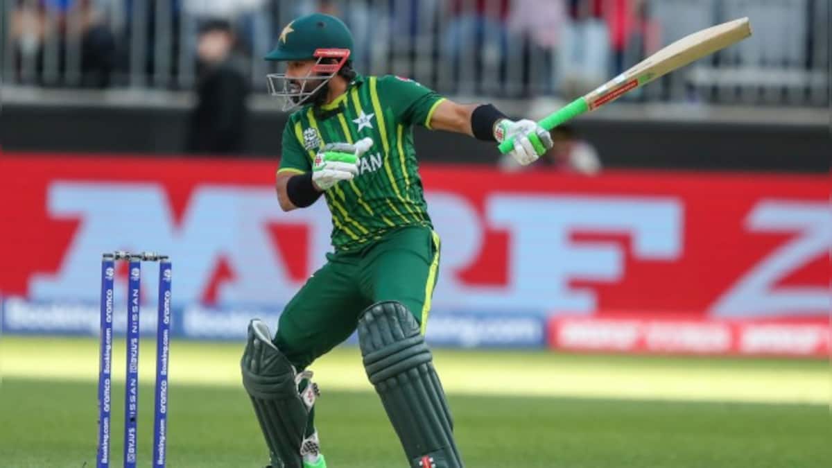 T20 World Cup: Pakistan writing their own maverick script all over ...