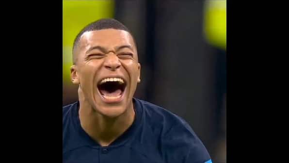 FIFA World Cup: Kylian Mbappe laughs as Harry Kane misses crucial ...