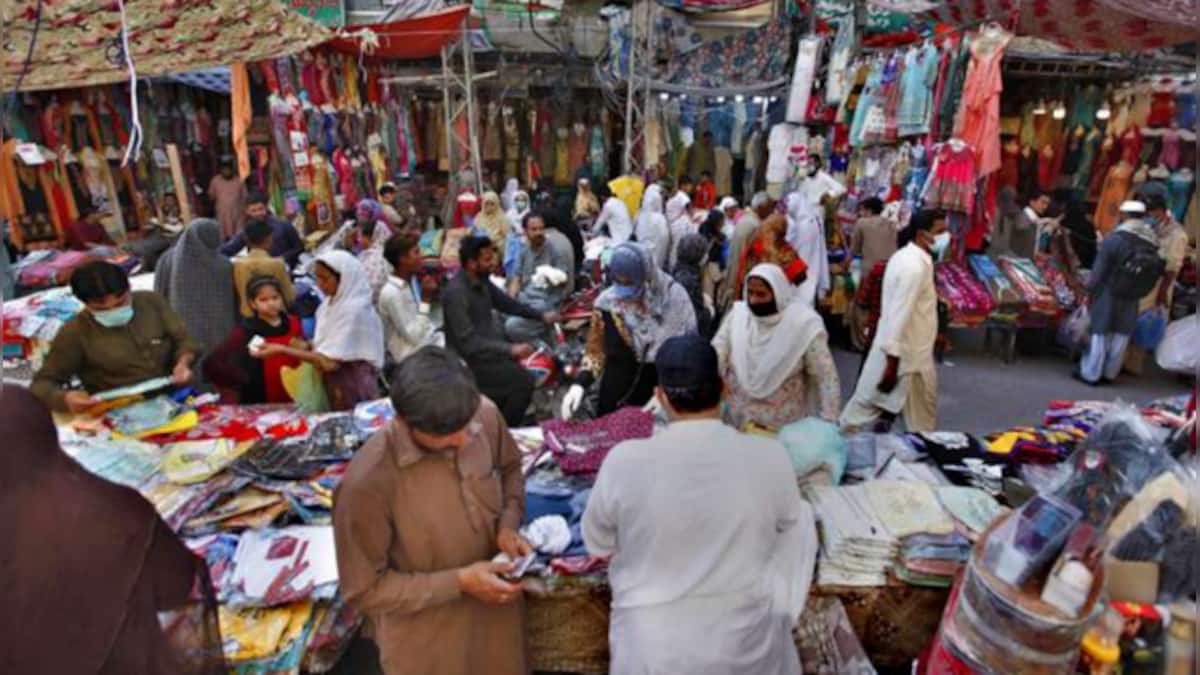 Pakistan Energy Crisis: Power shortage increases in Pakistan, govt ...