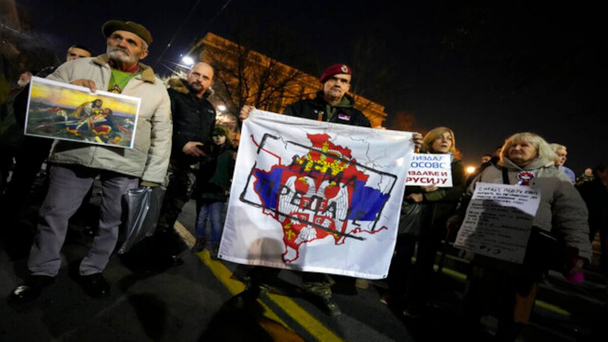 Hundreds of Serbian nationalists rally against Western plan for Kosovo ...