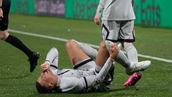 Injured Mbappe to miss first leg of PSG's Champions League last-16 tie ...
