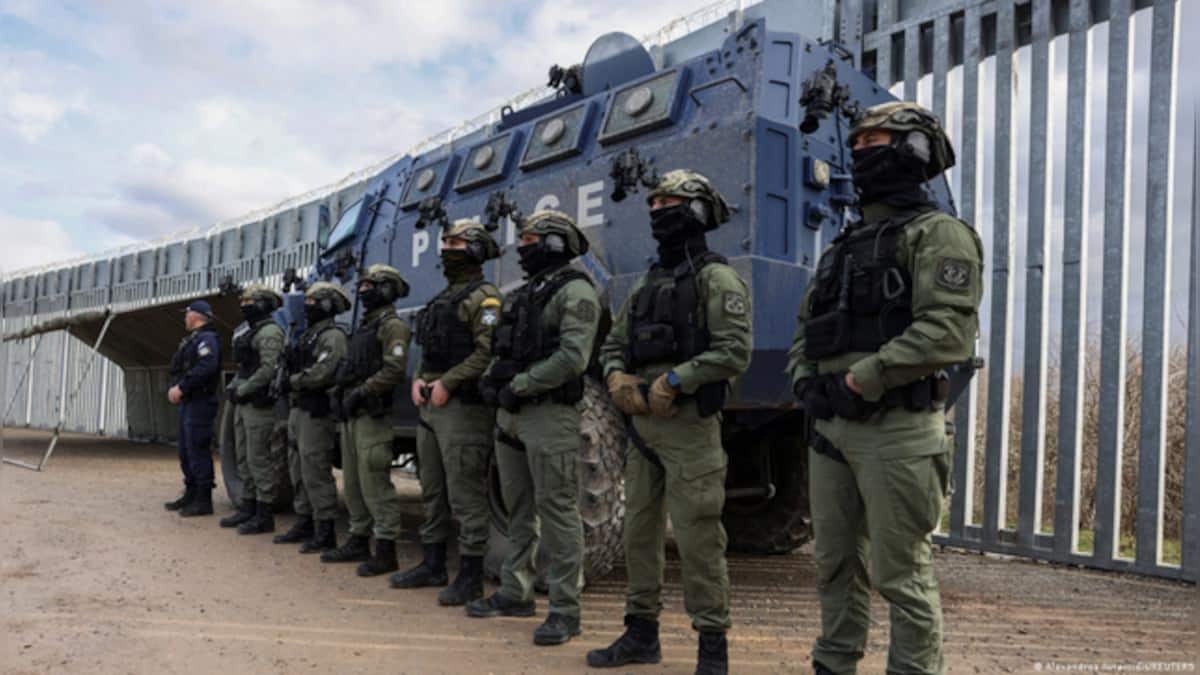 Greece increases border patrol to block migrants from quake-hit Turkey ...