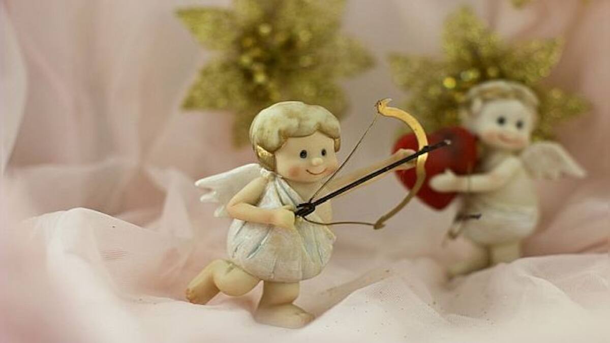 Was Cupid a Greek God? The origins of the Valentine's Day mascot ...