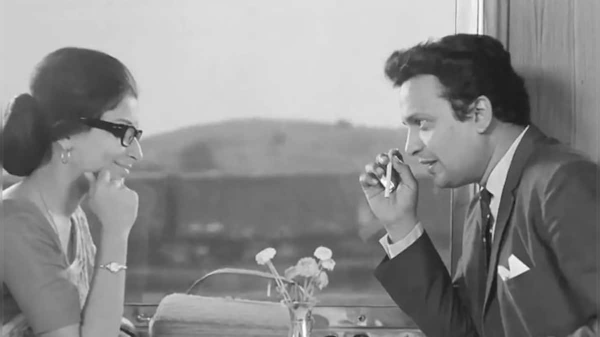 Throwback Thursday: Story behind Uttam Kumar's scene with Sharmila Tagore in Nayak – Firstpost