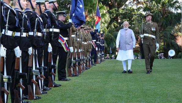 WATCH: PM Modi receives Ceremonial Guard of Honour at Admiralty House in Sydney – Firstpost
