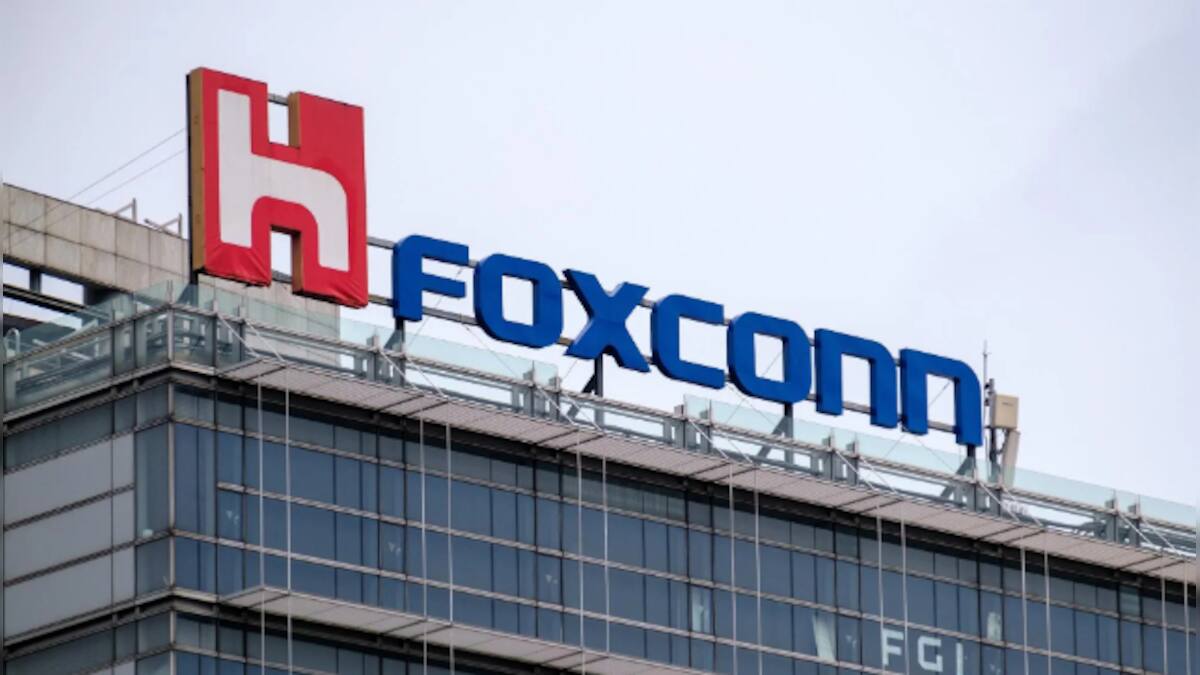 Foxconn planning to set up components manufacturing plant in Tamil Nadu, will invest $200 ...