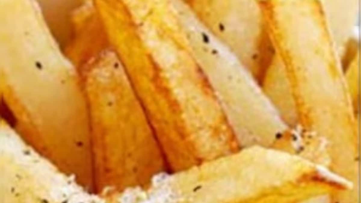Burger King employee held for serving French Fries from trash can ...