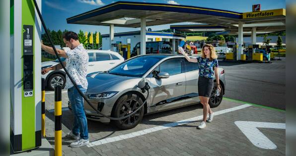 Supercharged: EU kills range anxiety, passes law to set up EV charging stations at every 60km ...