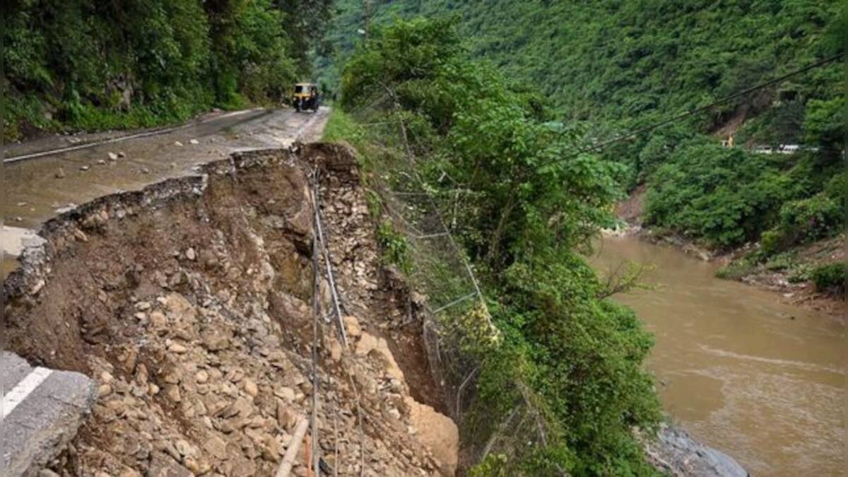 Manipur: Landslides block Imphal-Silchar highway, at least 500 trucks ...