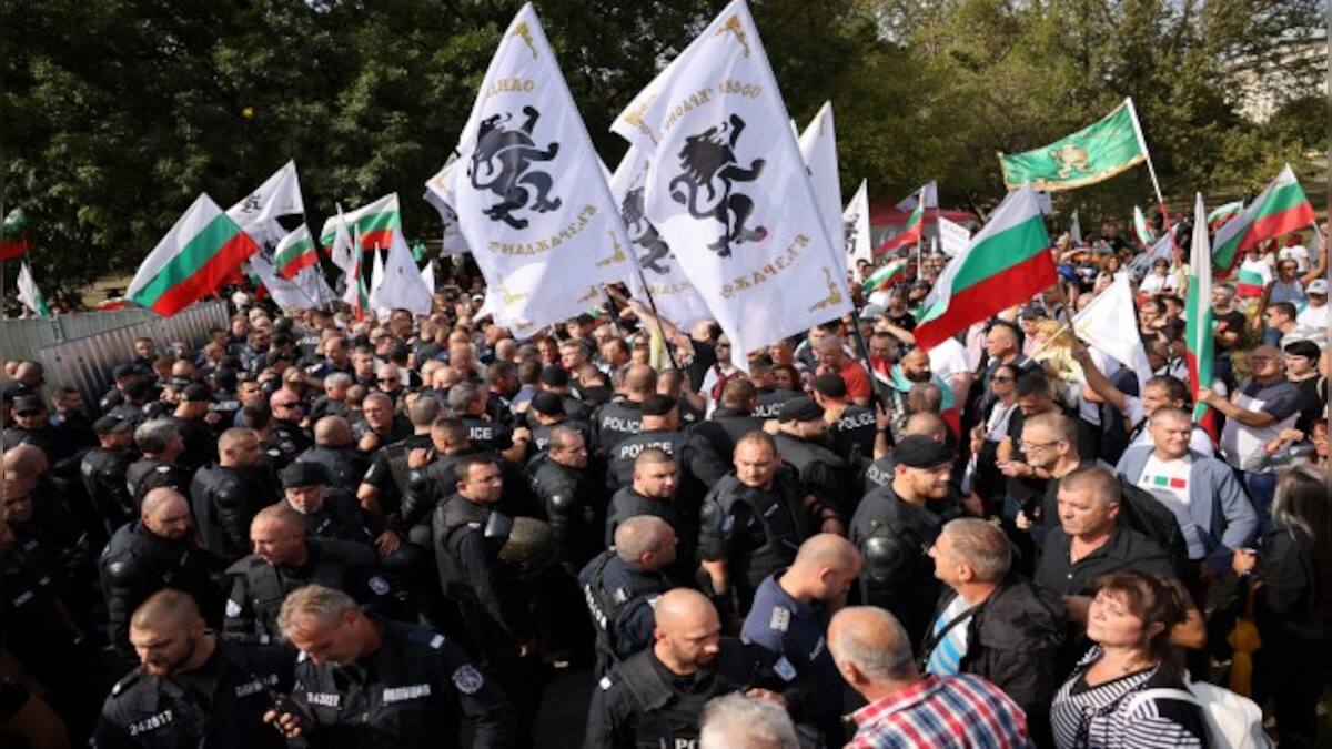Bulgarian nationalists protest against NATO bases, want government out ...