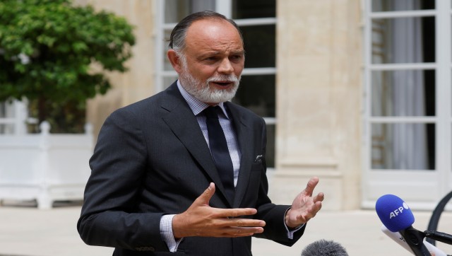 Slowly but surely, former French PM Edouard Philippe edges to ... Slowly but surely, former French PM Edouard Philippe edges to ...