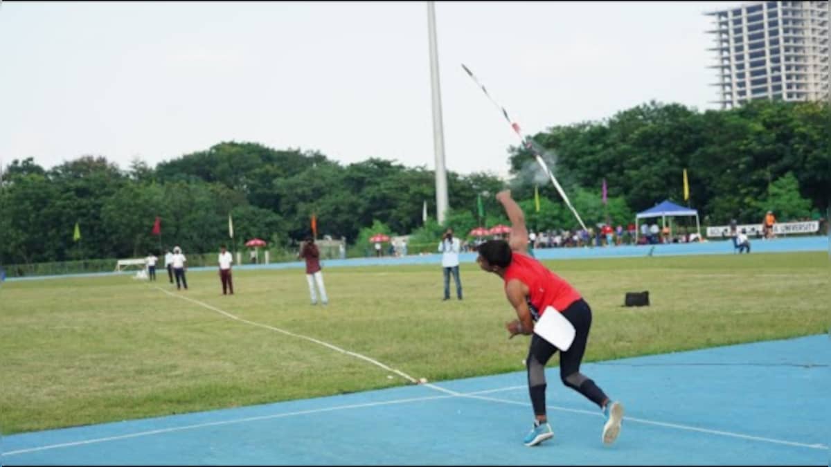 In Freak Accident 15 Year Old Impaled By Flying Javelin In School