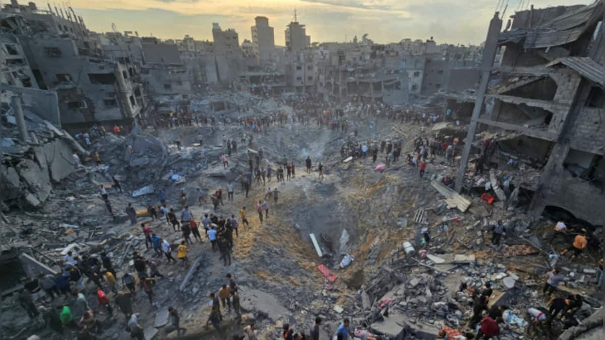 Gaza Conflict: Airstrike kills 50 at refugee camp as Israel assaults ...