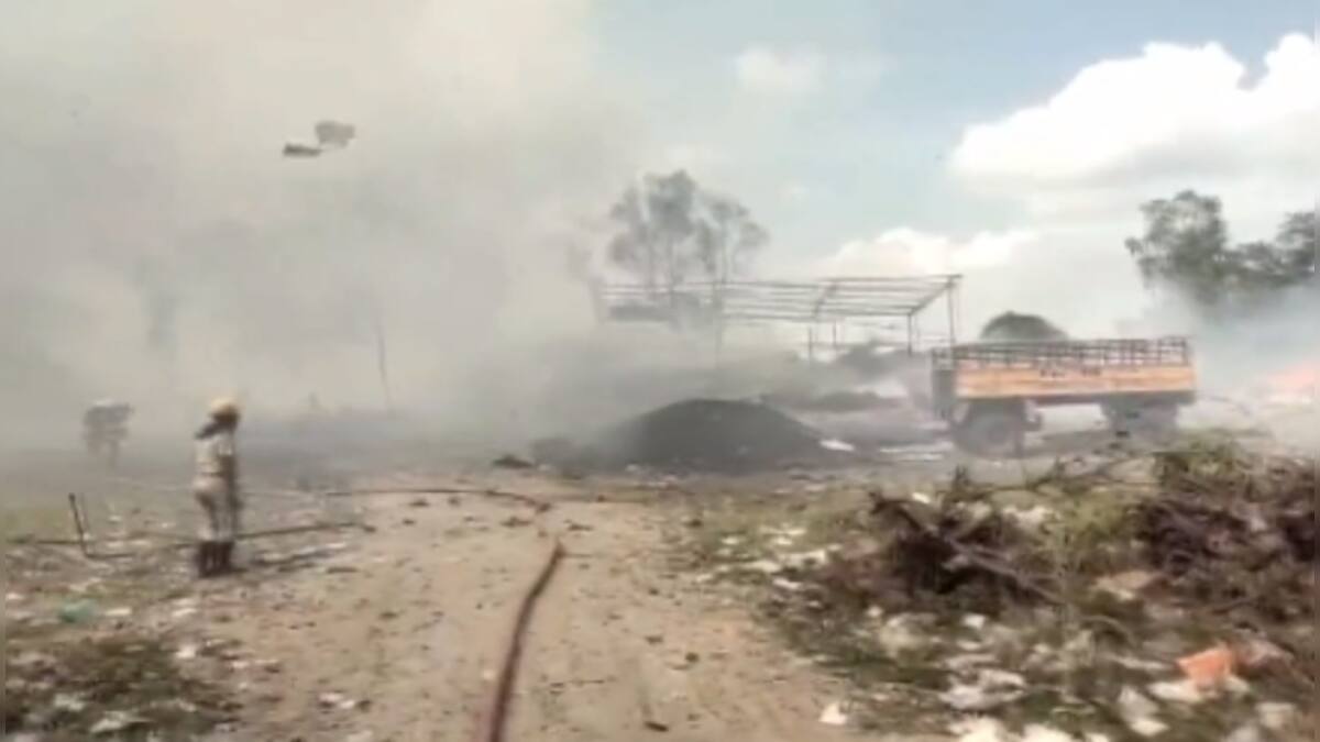 Tamil Nadu: 11 killed, 12 injured in firecracker godown explosion ...