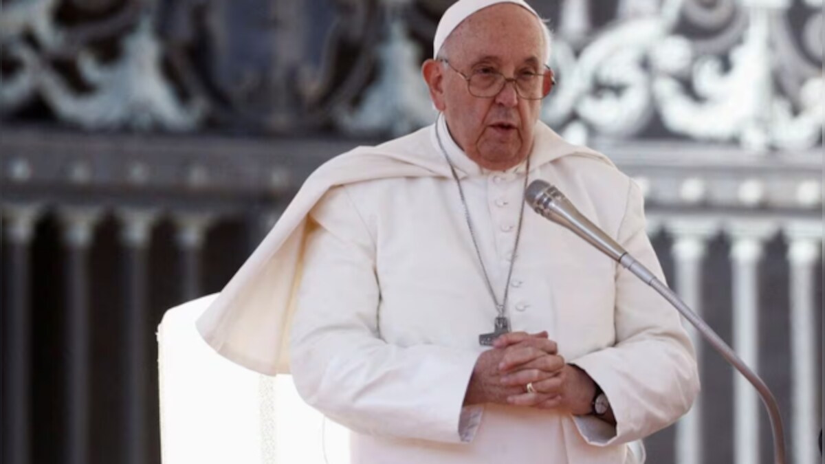 Pope Francis Defends Same Sex Blessings Declaration Says It Is
