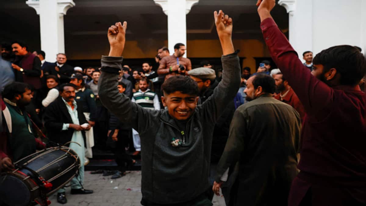 This Week in Explainers: Will Pakistan see a PML-PPP coalition government? – Firstpost
