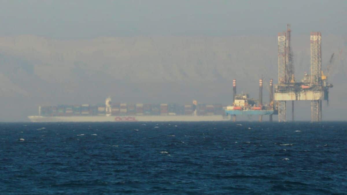 Multiple explosions reported near fuel tanker in Red Sea off Yemen's ...