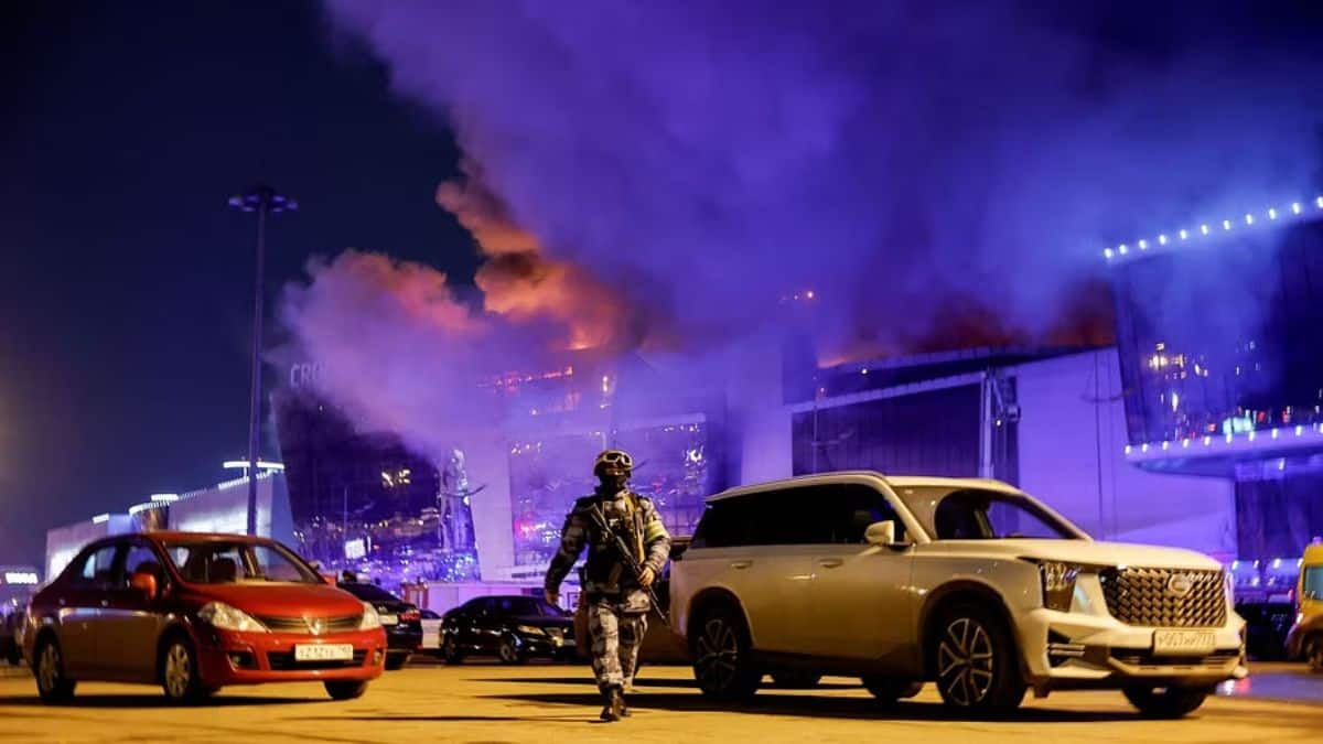 Moscow shooting: Russia points to Ukraine as death toll rises to 115 in ...