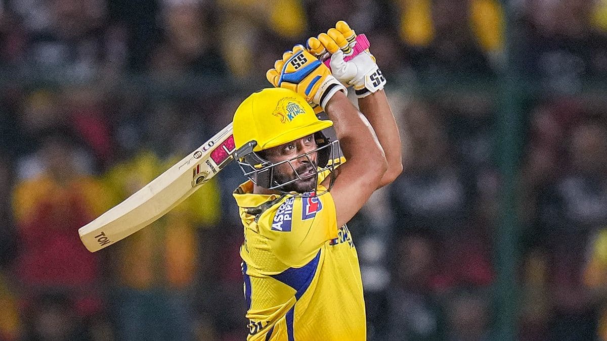 'CSK don't have mood swings... your head will explode if you stay at MI ...