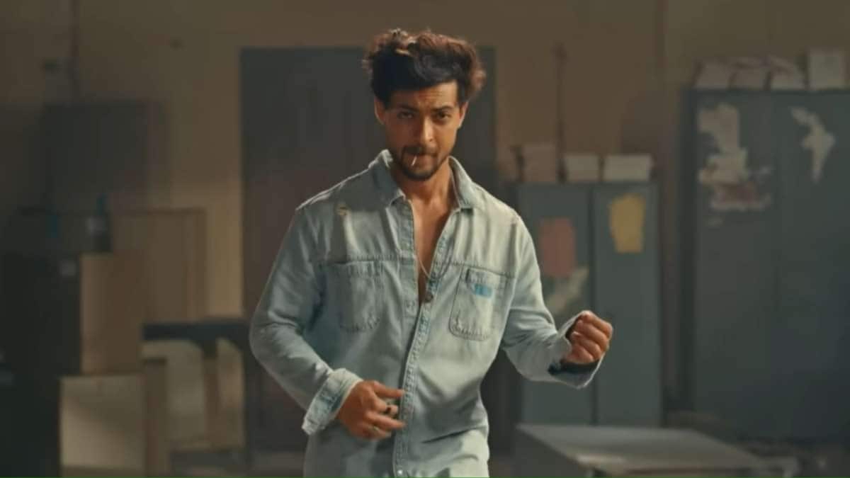Salman Khan's brother-in-law Aayush Sharma & Jagapathi Babu's Ruslaan ...