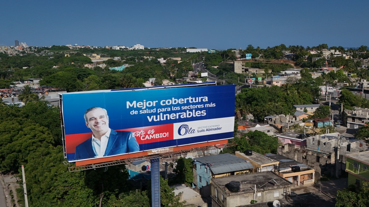 Voters in Dominican Republic head to the polls Sunday in snap elections ... Voters in Dominican Republic head to the polls Sunday in snap elections ...