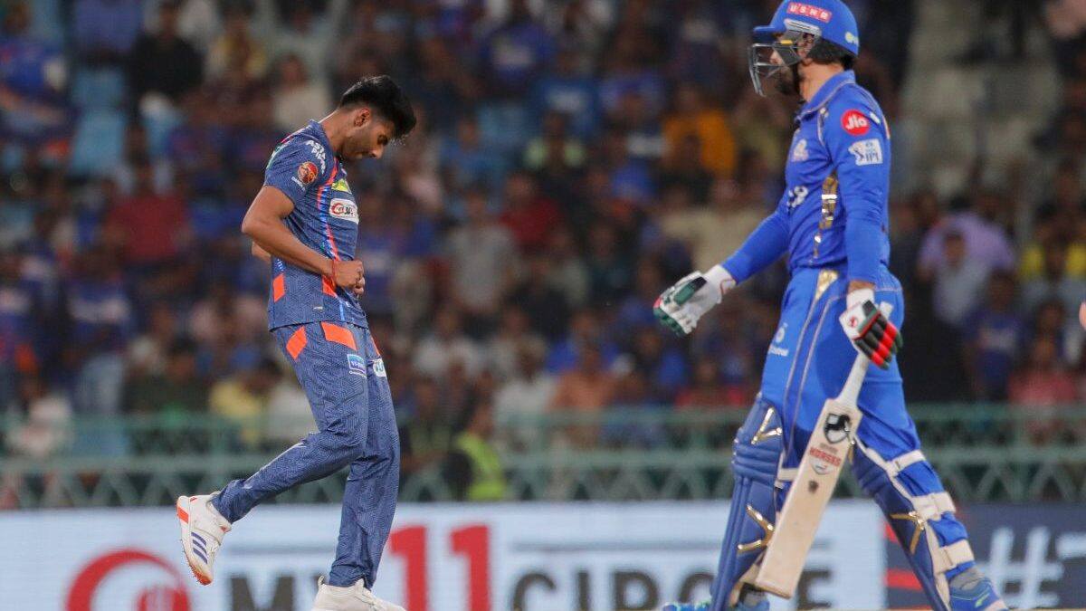 'He had slight pain': KL Rahul, Justin Langer give update on Mayank ...