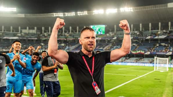 ISL champions Mumbai City FC extend coach Petr Kratky's contract by one ...
