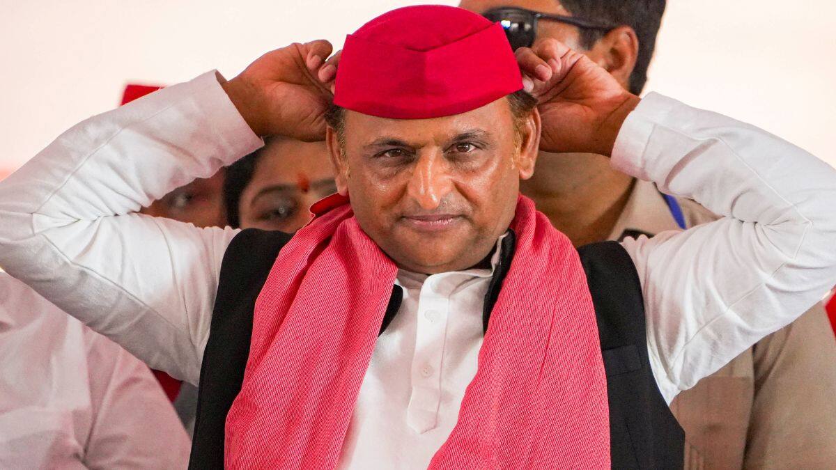 Akhilesh Yadav vs Subrata Pathak, Asaduddin Owaisi vs …: The key fights ...