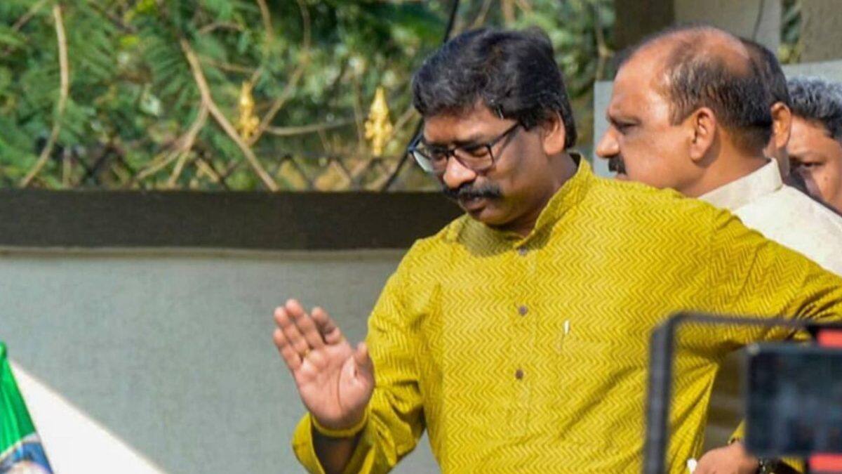 Hemant Soren withdraws bail plea challenging ED arrest after SC refuses to entertain it – Firstpost