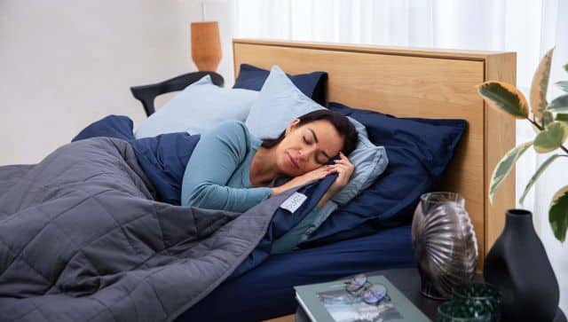 59 per cent of Indians get less than 6 hours of sleep. What's behind ...