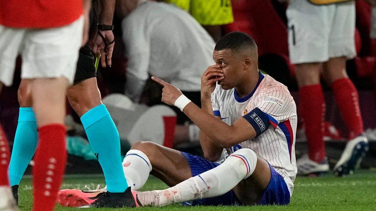 WATCH: Kylian Mbappe suffers broken nose as France beat Austria 1-0 at ...