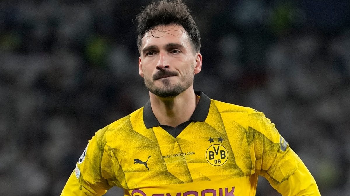 Germany's Mats Hummels leaves Borussia Dortmund after 13 years with ...