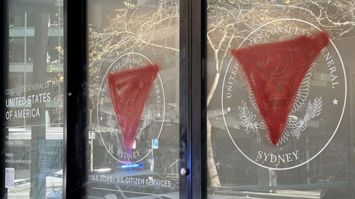 PM requests calm after US consulate vandalised in Sydney over Israel ...