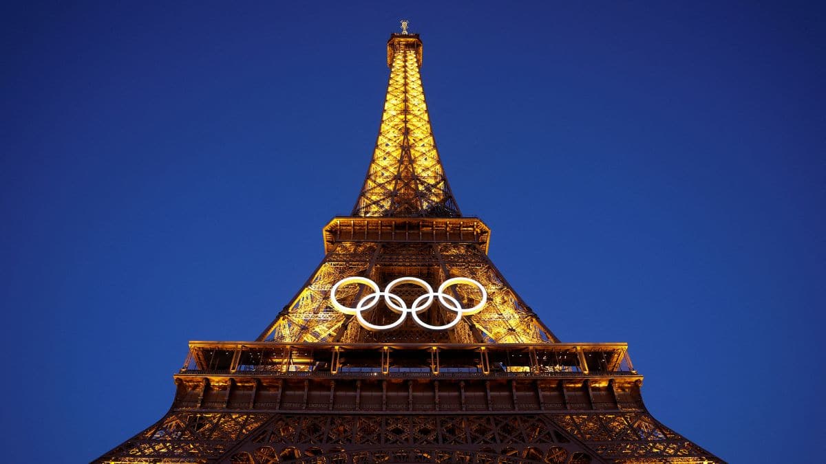 Paris Olympics 2024: IOC issues first list of Russians and Belarusians ...