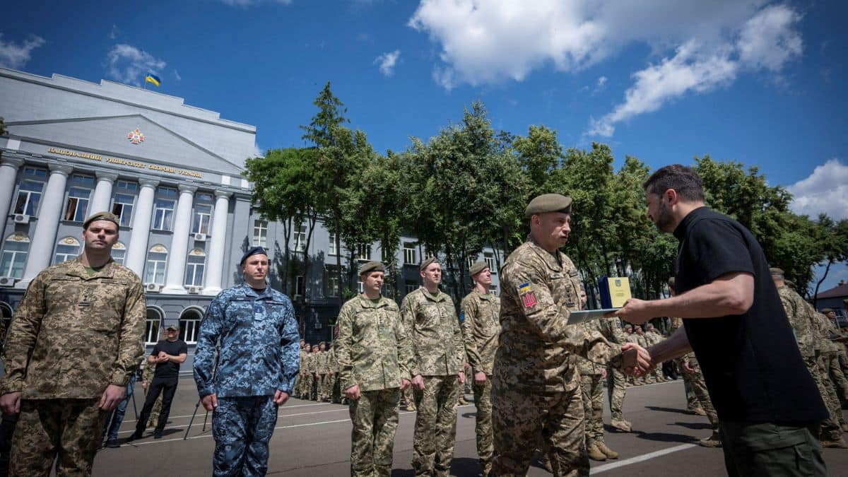 How Ukraine’s conscription squads are forcing men to fight in the war ...