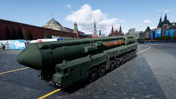 Russia conducts mobile nuclear missile launcher drills after tactical ...