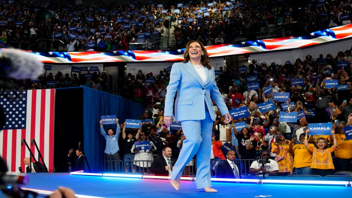 Kamala Harris Likely To Pick Her Running Mate Next Week Firstpost