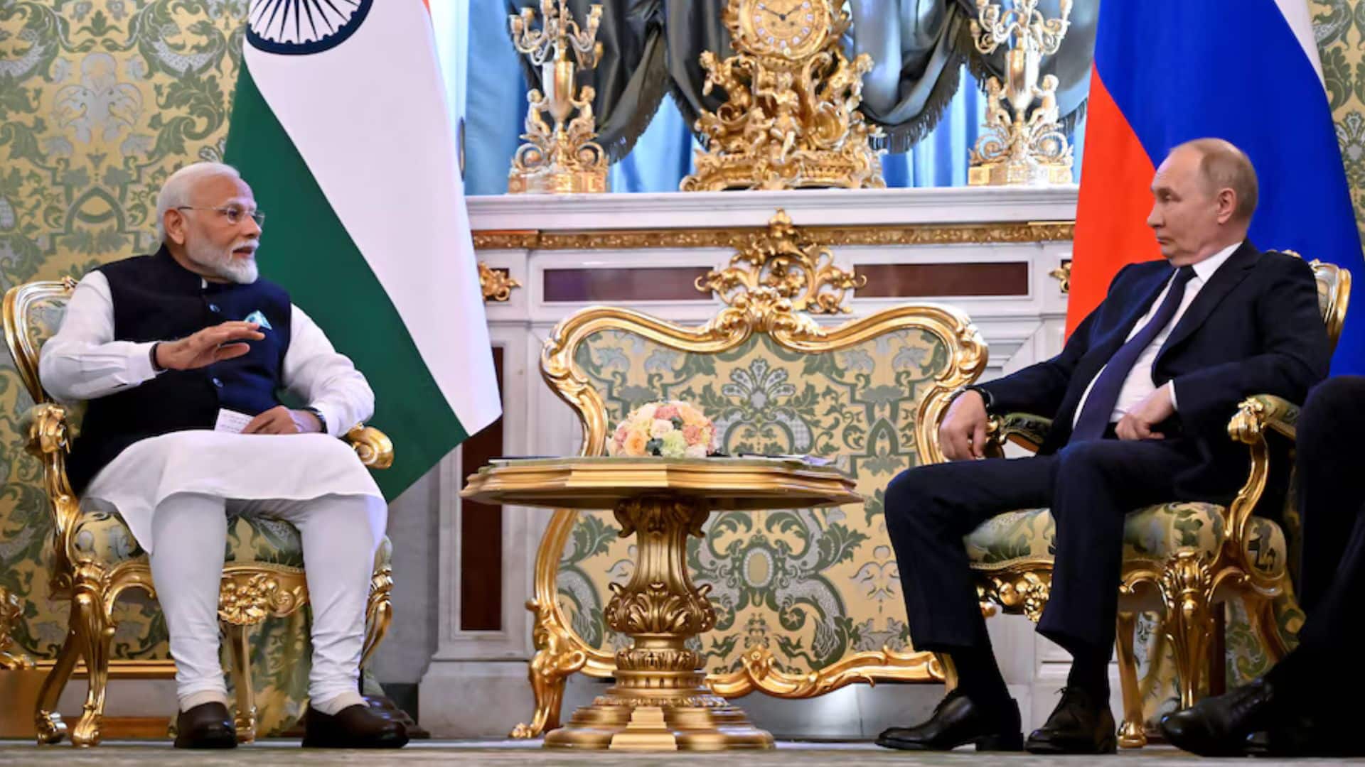 Dedollarisation: Modi, Putin give fresh push to rupee-ruble trade ...