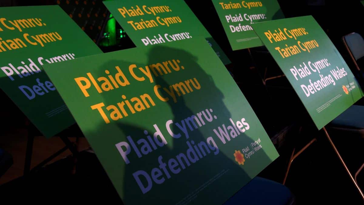 Blue, red, green, orange: How do political parties in UK pick colours ...