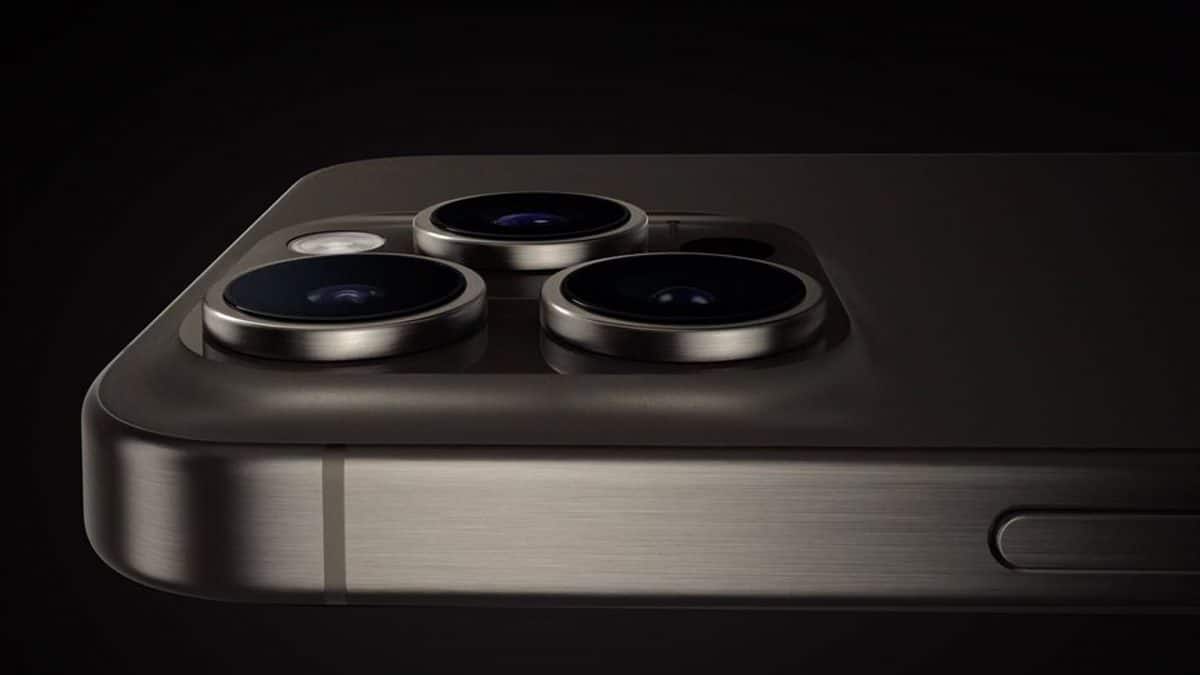 iPhone 17's major camera upgrade: Likely to come with variable aperture ...