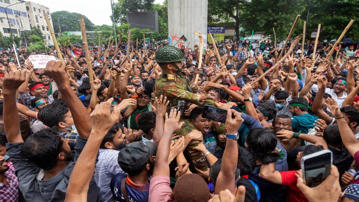At least 20 killed in Dhaka violence as mobs launch revenge attacks on rival groups – Firstpost