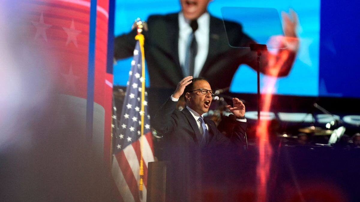 US Presidential Election: ‘Big Dog’ Bill Clinton, an intro to Tim Walz ...