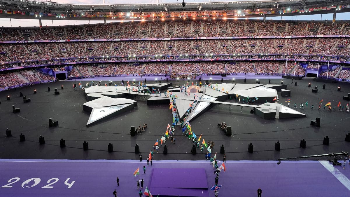 Paris Olympics 2024 Closing Ceremony Highlights: IOC president Thomas ...