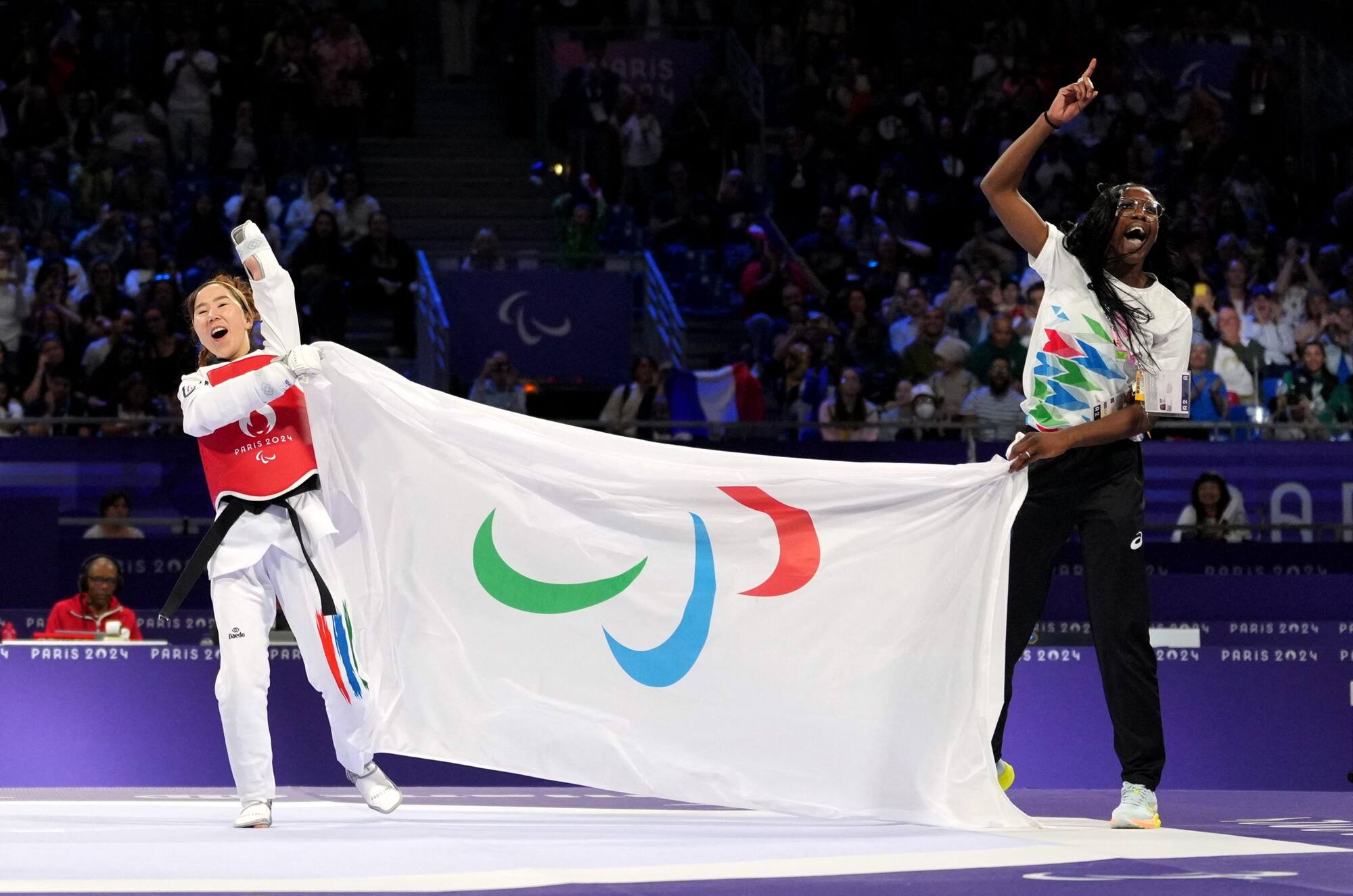 First medal for Refugee Paralympic team, gold for armless archer: 5 ...