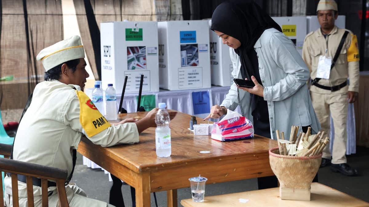 Indonesia kicks off two-month long campaign for biggest regional ...