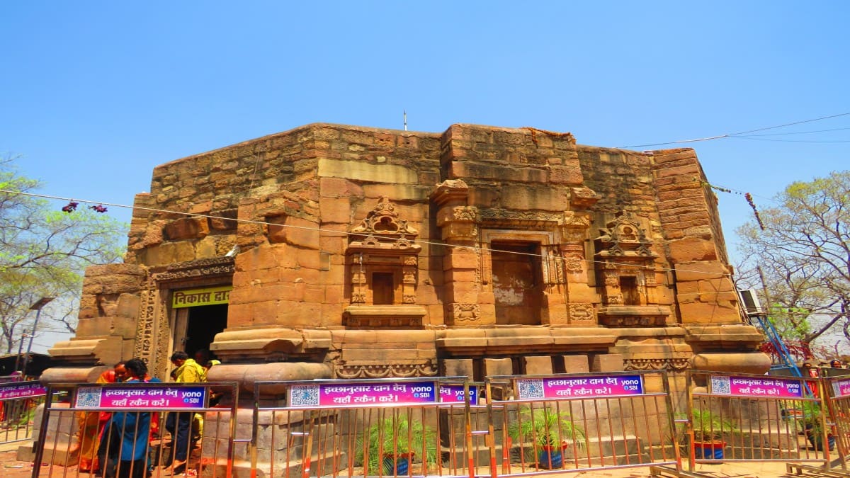 Mundeshwari Devi in Kaimur Hills: Oldest functioning temple in India ...