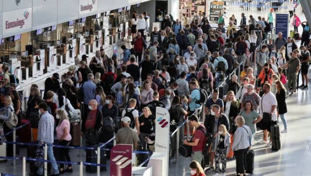 What is gate lice? How is an American airline trying to battle it ...