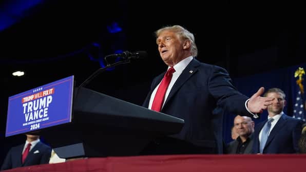 Congratulatory calls, transition talks & more: How Trump spent his ...