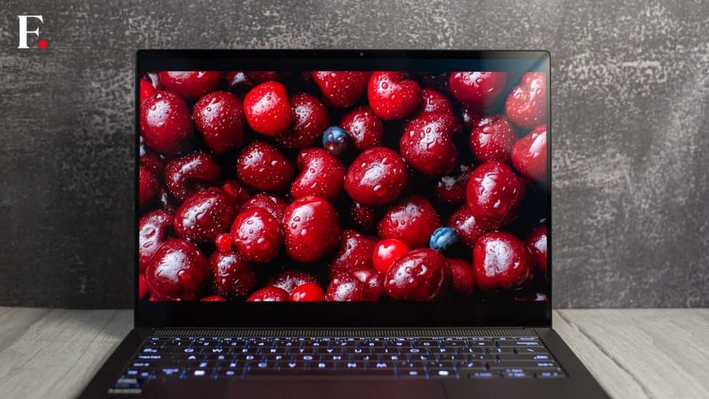 Asus ZenBook S14 OLED Review: Intel’s Lunar Lake processors make this ...